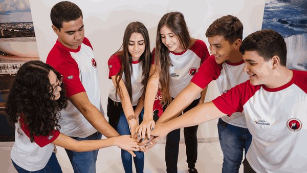 High School | Maple Bear