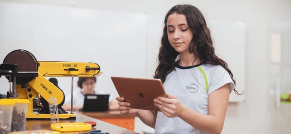 High School | Escola Sphere